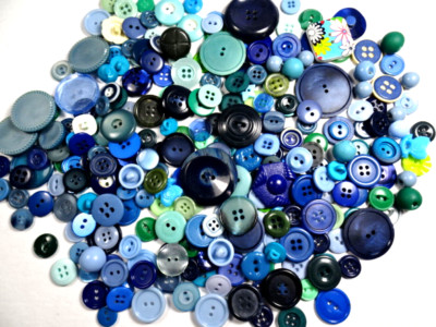 280 Assorted BLUE & GREEN BUTTONS Acrylic Mix 2-Hole & 4-Hole Sewing ...