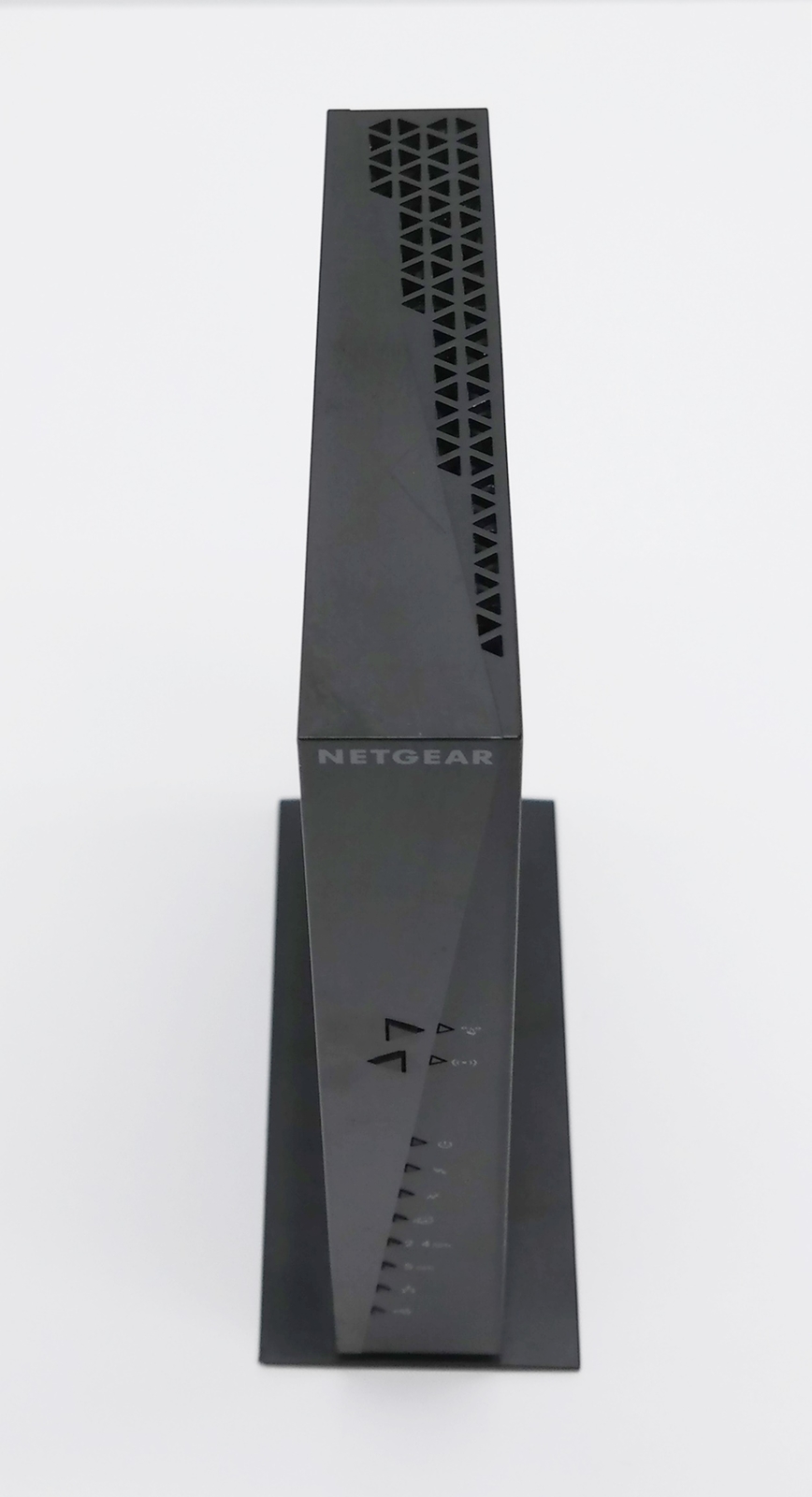 NETGEAR AC1750 C6300v2 Wi-Fi DOCSIS 3.0 Cable Modem Router 606449096231 ...