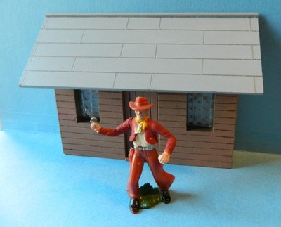 Small homemade 54mm painted wooden cabin backdrop building for toy ...