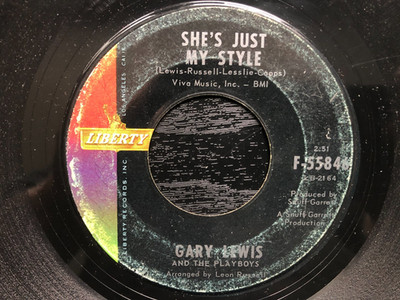 Gary Lewis & The Playboys SHE'S JUST MY STYLE 1965 Liberty single G+ $1 ...