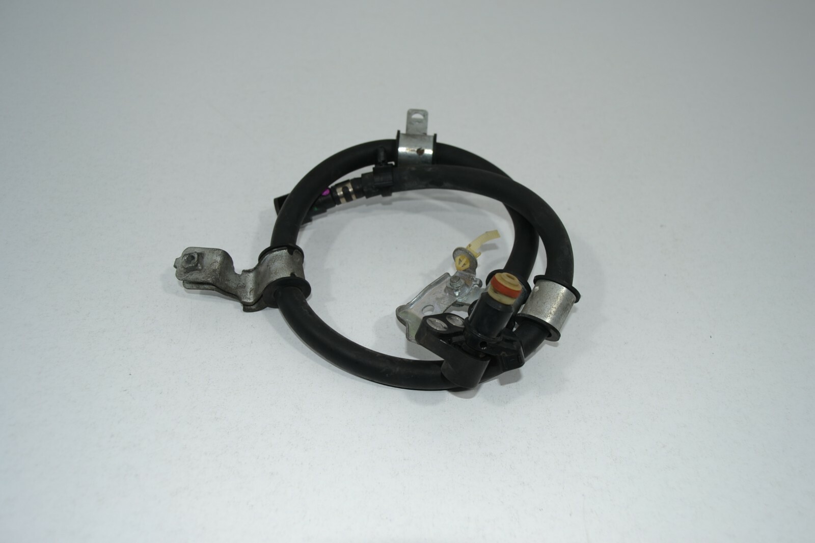 Iniettore e Tubo carburante benzina 6 FORI Injector fuel pipe Honda SH ...