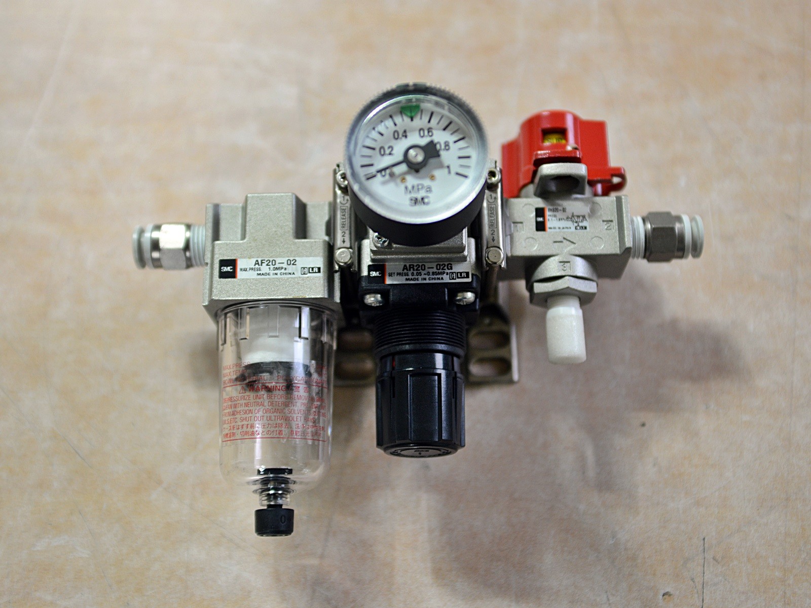 SMC Regulator AF20-02 / AR20-02G / VHS20-02 free ship | eBay