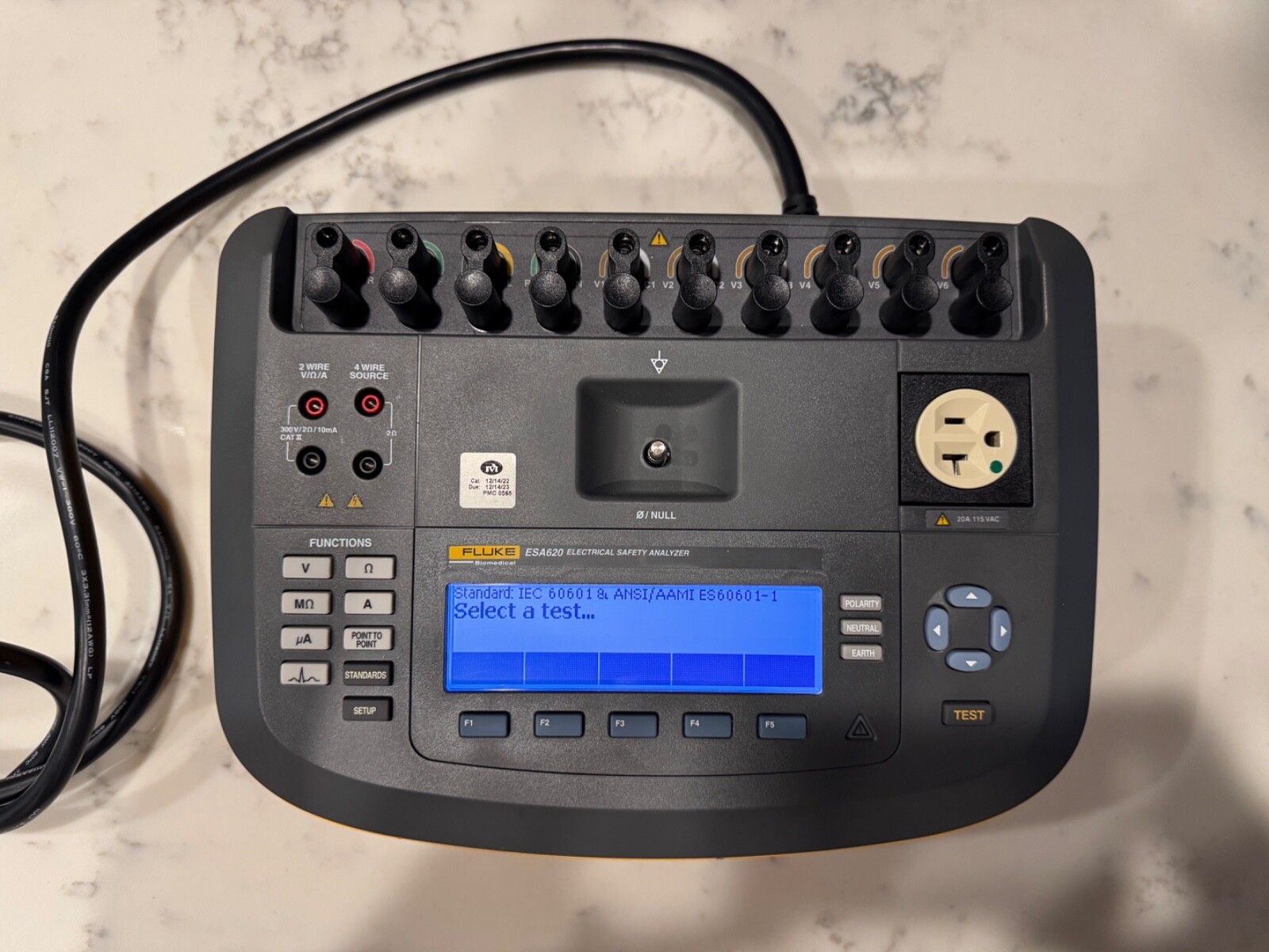 Fluke ESA620 Electrical Safety Analyzer Medical Tester for sale online ...