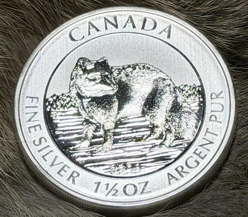 2014 Maple Leaf 1.5 oz .999 Fine Silver Wolf BU Coin Canadian Wildlife ...