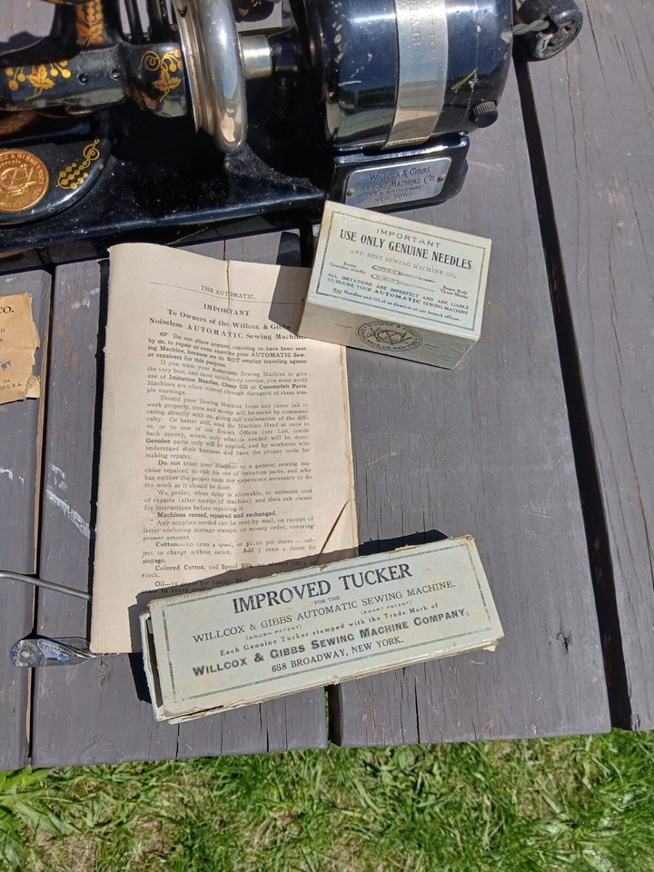 Antique Rare Willcox and Gibbs Sewing Machine with Pedal and Case ...