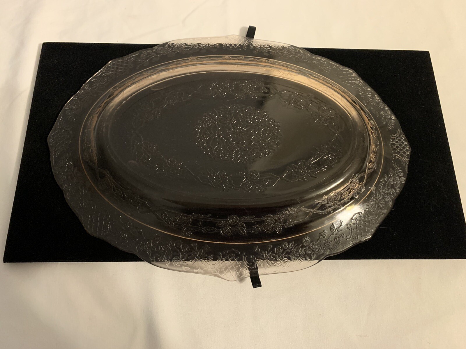 Vtg. Pink depression Oavl Serving Plater/ Etched Flowers, Leaves | eBay