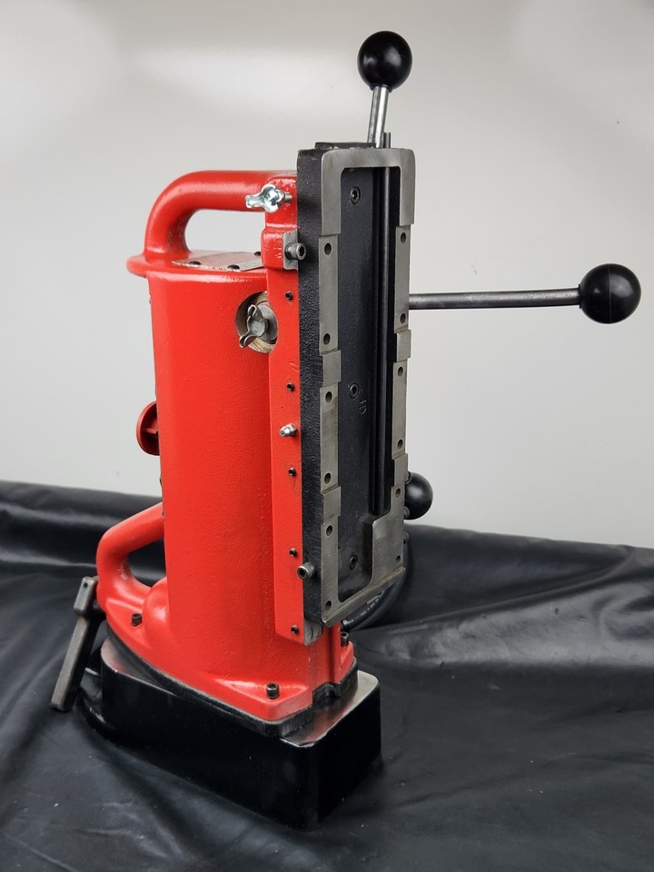 VERY NICE!! Milwaukee 4203 Electromagnetic Drill Press Base FULLY ...