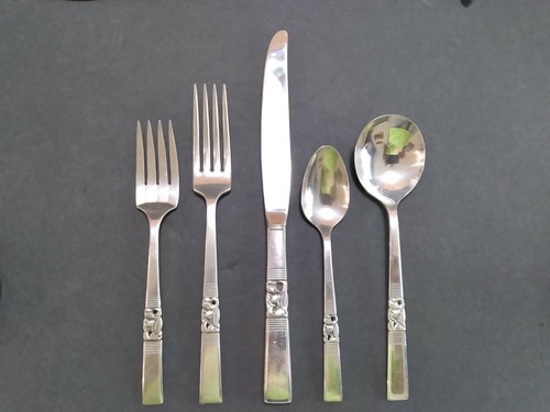 1 Place Setting of Community Plate Morning star 5 Pieces | eBay