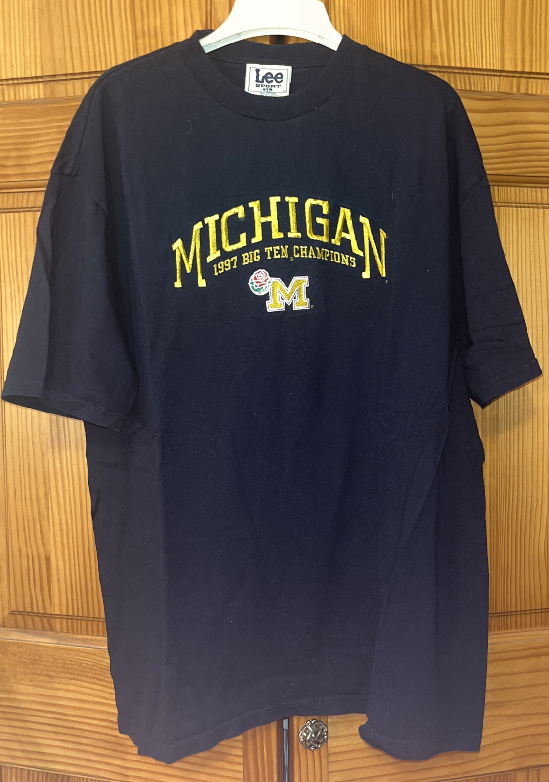 *Vintage 1997 University Of Michigan Wolverines Embroidered Big 10 ...