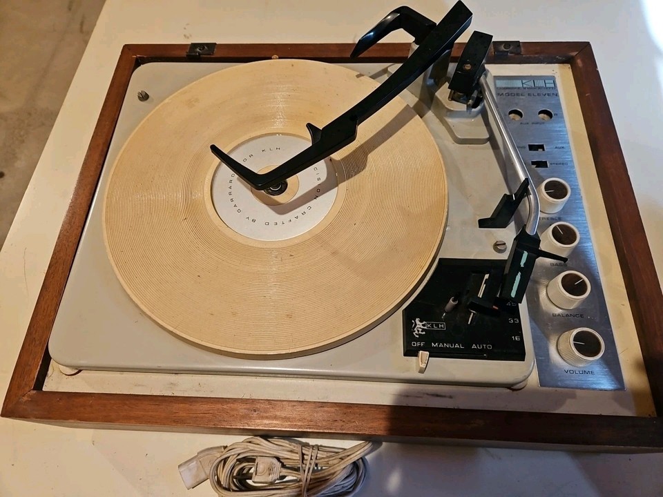 KLH Model 11 Portable Stereo Turntable Works | eBay