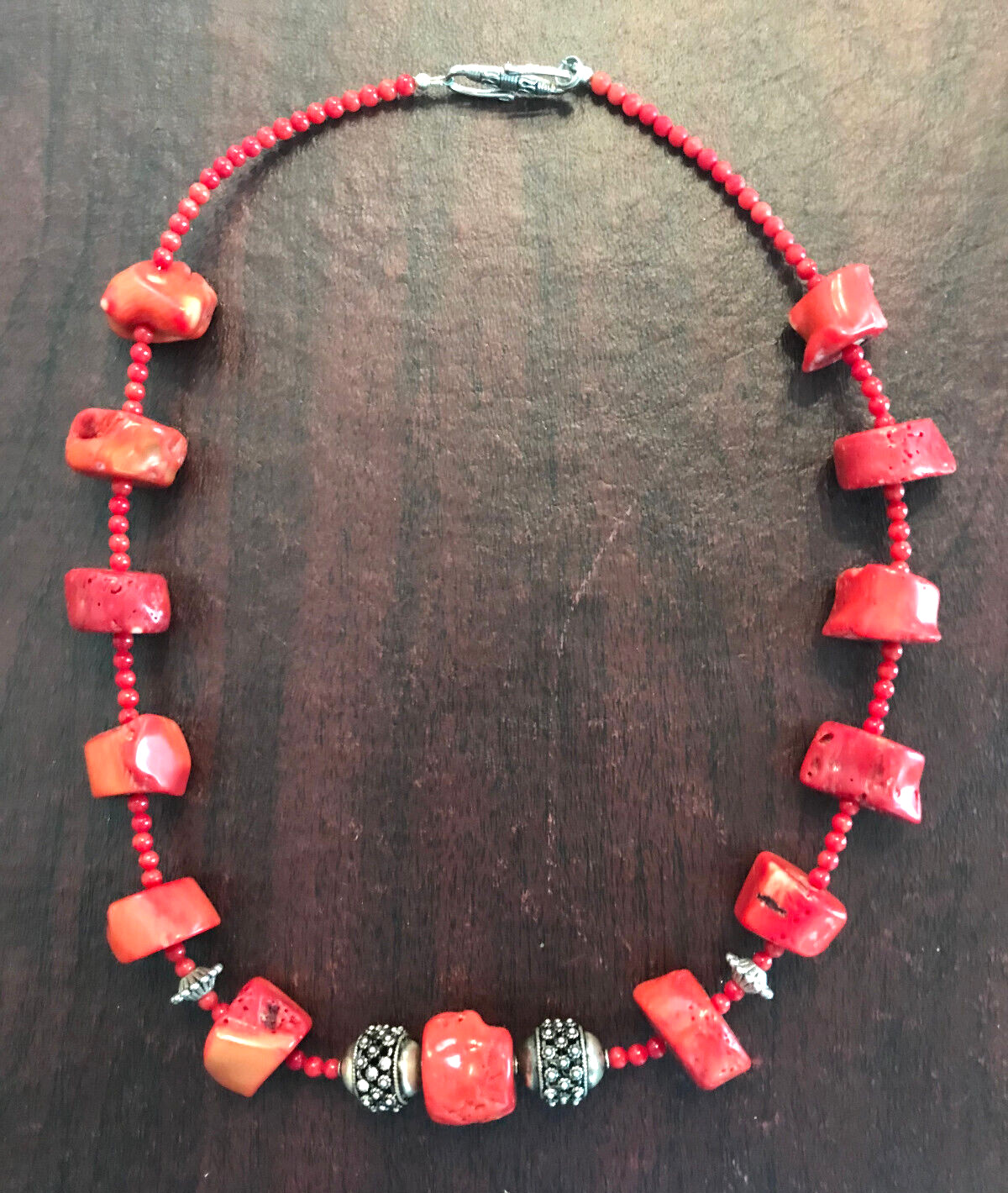 VINTAGE GENUINE CHUNKY SALMON RED CORAL BEADS WITH EM… - Gem