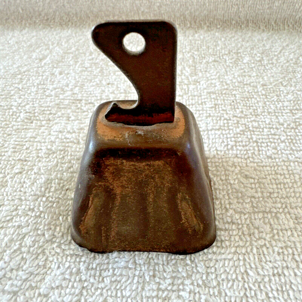 Antique Iron Cowbell Primitive Barn Farm Patina Small 3" Hand Made | eBay