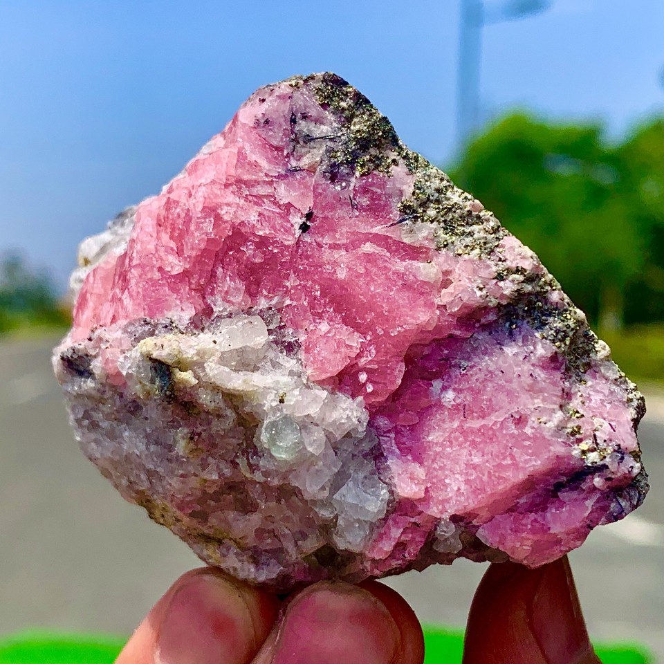 146G Natural rhodochrosite crystal mineral specimen healing - museum ...
