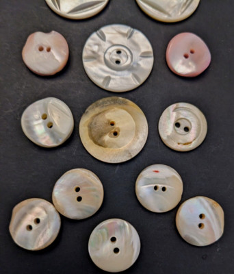 Antique / Vintage Shell Carved Buttons Mixed Lot Mop Mother Of Pearl ...