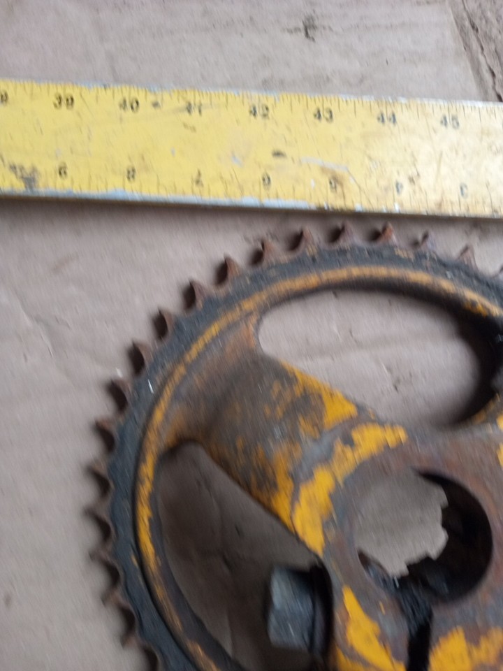 IH Balanced Head Mid Mount PTO Drive Sprocket | eBay