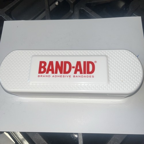 Band-Aid Johnson & Johnson Plastic Container Empty Storage Hinged White ...