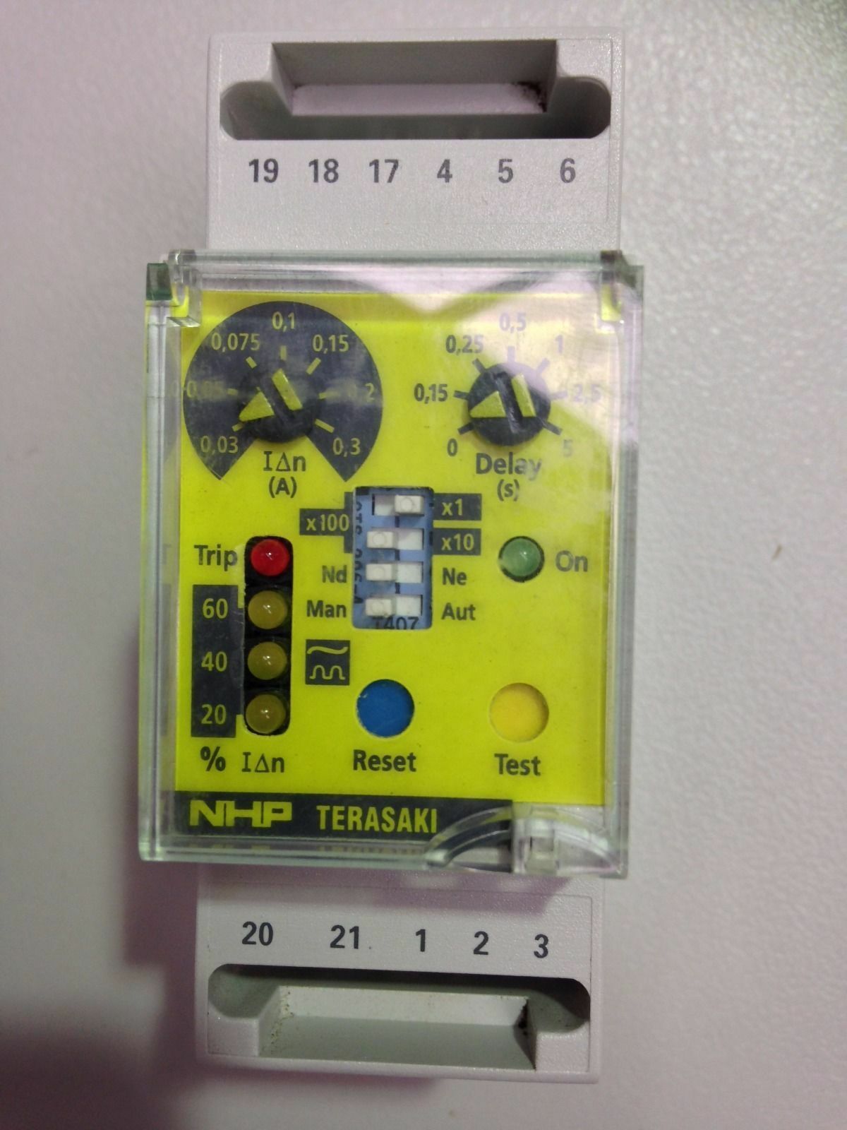 NHP Terasaki RD3AF12N Earth Leakage Relay Delta Din 2 Pole A115V 0,03 ...
