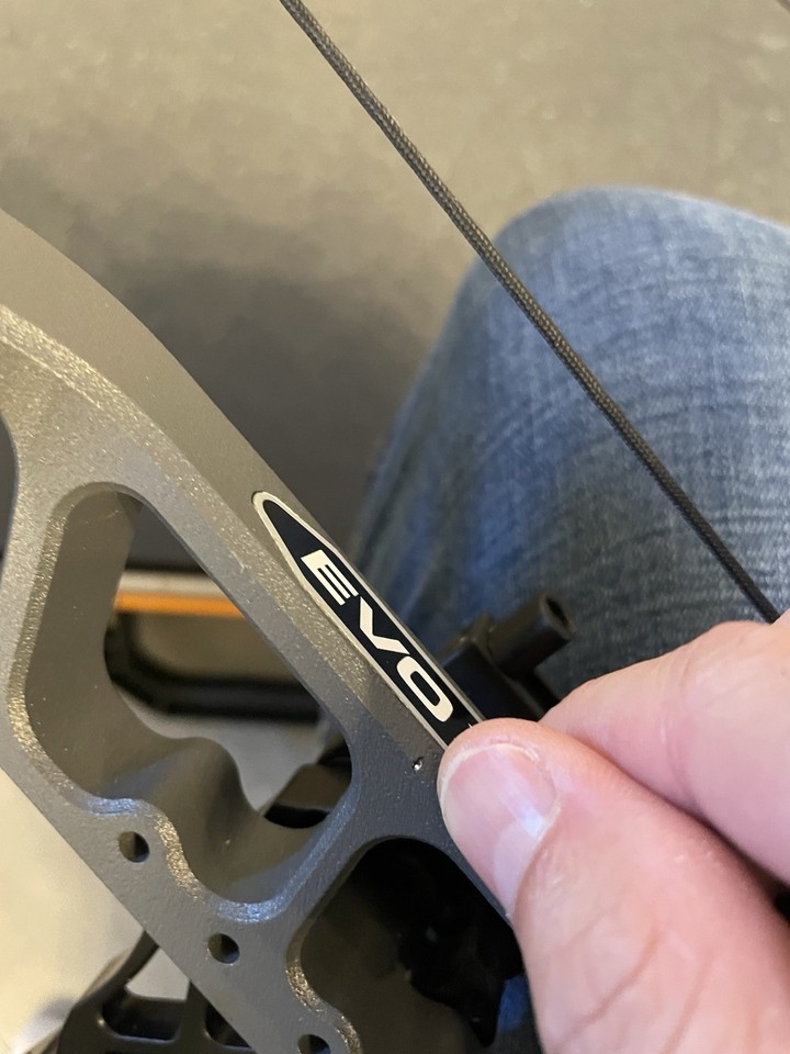 PSE EVO XF 30 RH grey S2 Cam 70# w/ Vapor Trail Gen 7 rest, black gold 4 pin | eBay