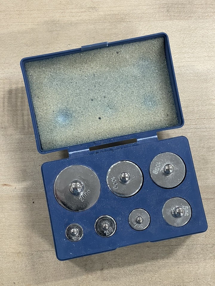 Set of Calibration Weight Kits 7 Pieces 200 G 2x 100 G 50 G 2x 20 G 10 ...