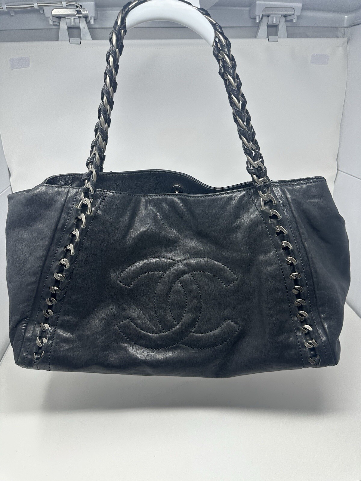Channel Chain Strap Interlocking CC Logo Tote - Gem