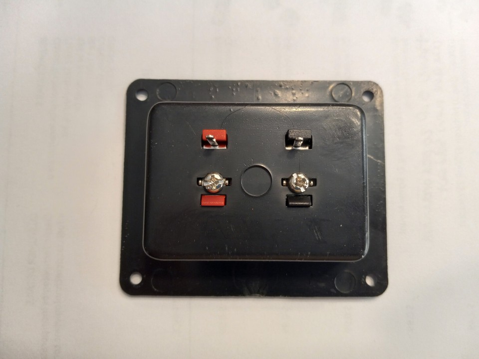 Recessed Push-Terminal Speaker Wire Connector Panel With Red & Black ...
