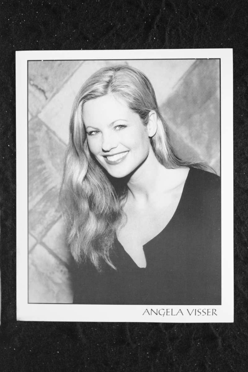 Angela Visser