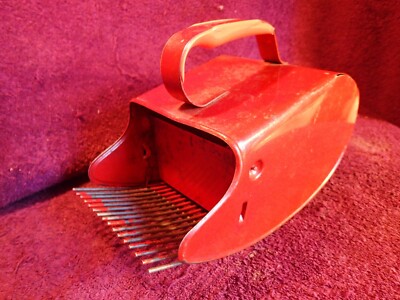 Primitives - Berry Picker