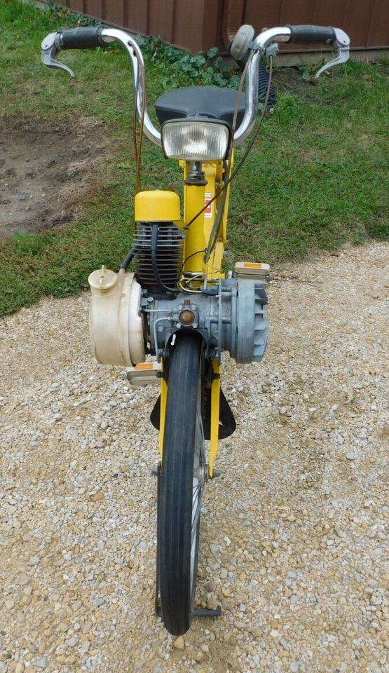 NEAT VINTAGE VELO SOLEX MOPED BIKE MADE IN FRANCE WITH GAS ENGINE RARE ...