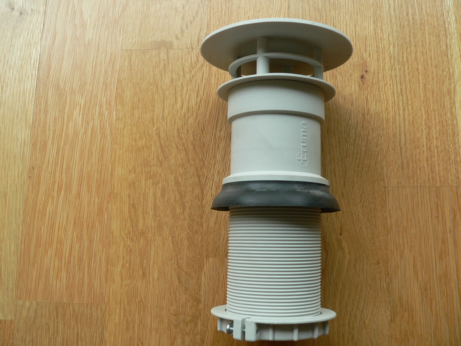 Trumatic Space Heater Roof cowl chimney hood exhaust flue on caravan ...