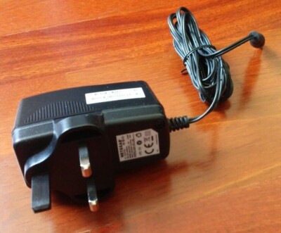 NETGEAR UK AC Adapter, 332-10559-01, AC 220-240V, DC 12V 1A, SAL012F2 ...
