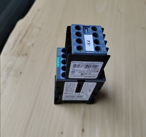 Siemens 3RT2017-1BB41 with 3RH2911-1FA22 Contact Module | eBay