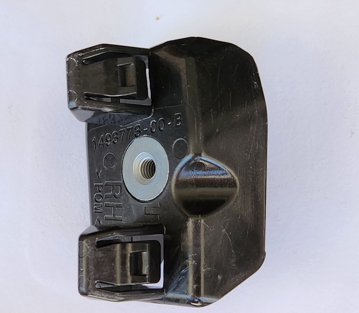 OEM Tesla Model Y FASCIA FRONT FENDER BRACKET Support Holder Right ...