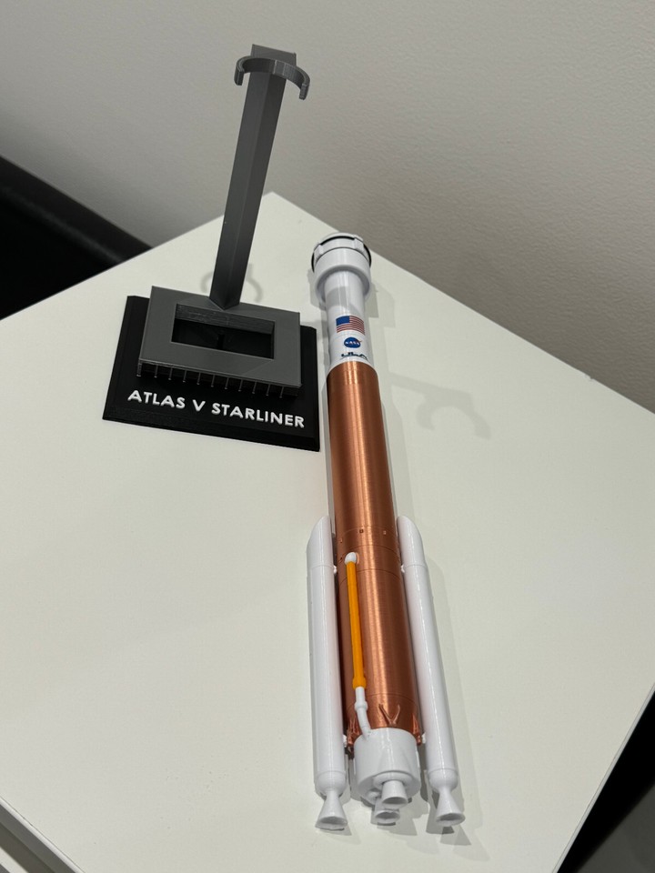 Atlas V Starliner Boeing CST-100 ULA NASA 76 100 144 Scale Model Rocket ...
