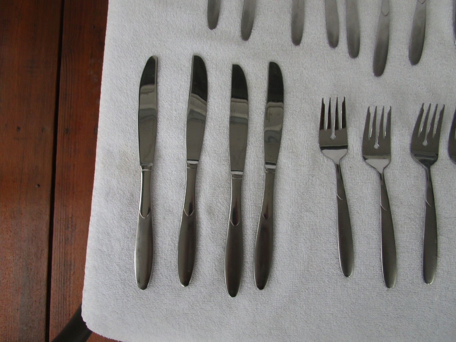 CAMBRIDGE Stainless China Flatware~~ 22 Pieces Set!!~~QUALITY!! | eBay