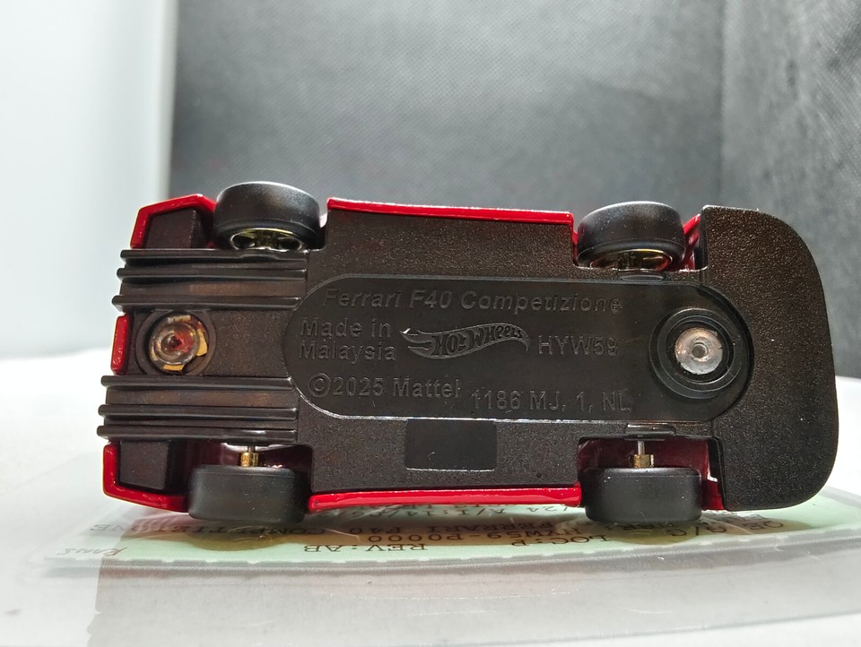 2025 HOT WHEELS PROTOTYPE GREEN CARD #66 RIVET Ferrari F40 Competizione ...