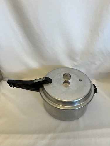 Large MIRRO-MATIC Pressure Cooker 6Qt M- 0296 w Gasket & Jiggler Weight ...