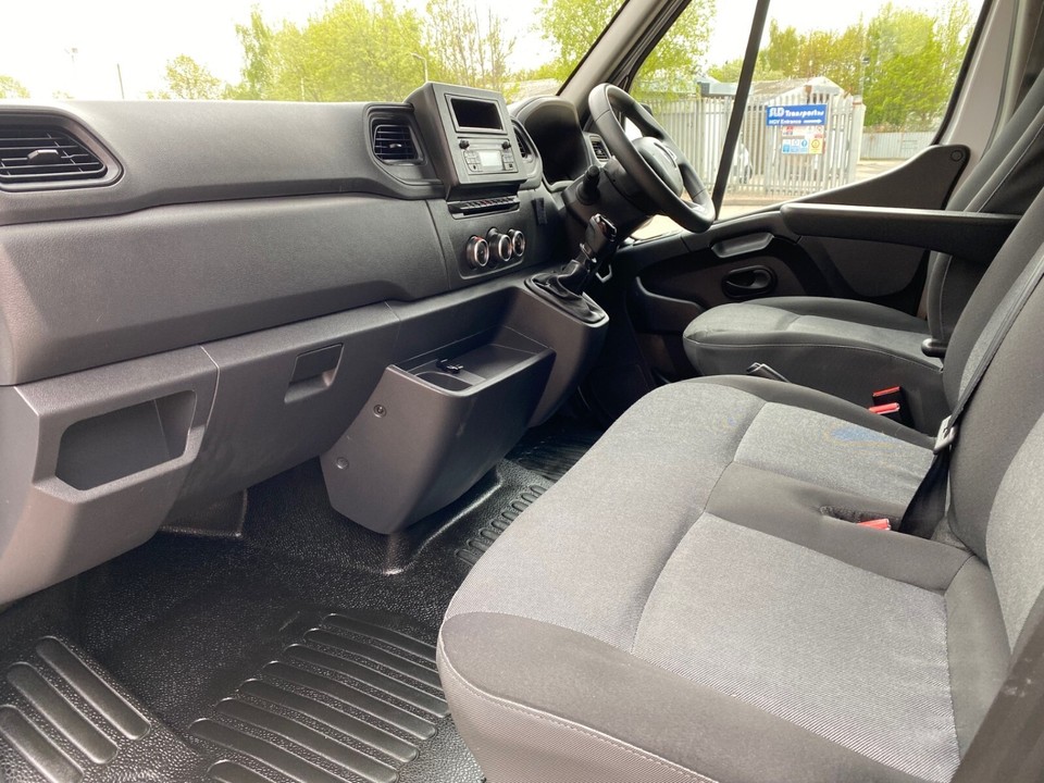 Renault Master Low Loader Luton Van Loloader 2022/22 Reg | eBay UK