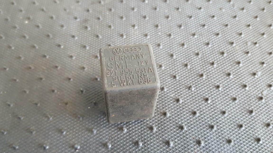321955531A 5WK1636 Relay module Volkswagen Transporter 1995 FR246925-99 ...