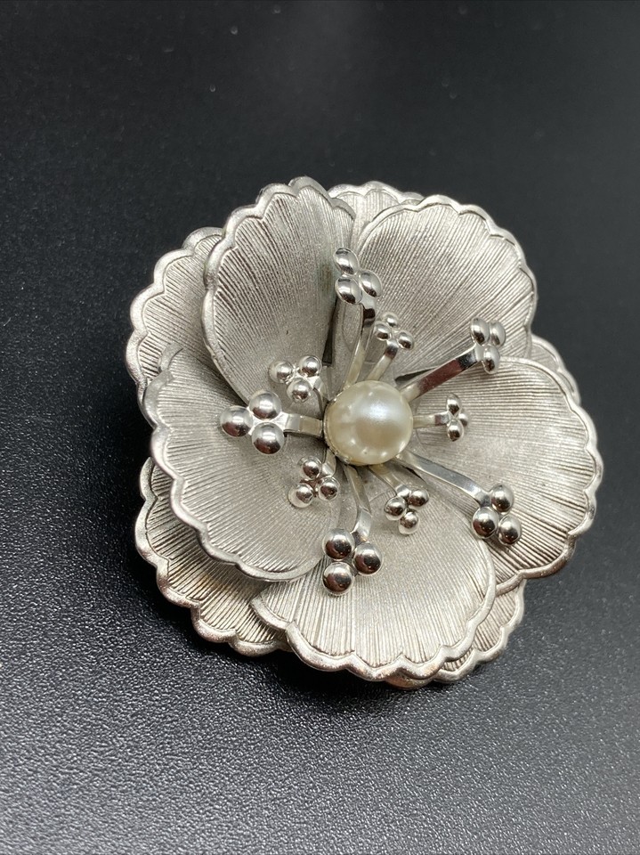 Vintage Silver Tone Metal Flower Pin with Faux Pearl Center 1 3/4 ...