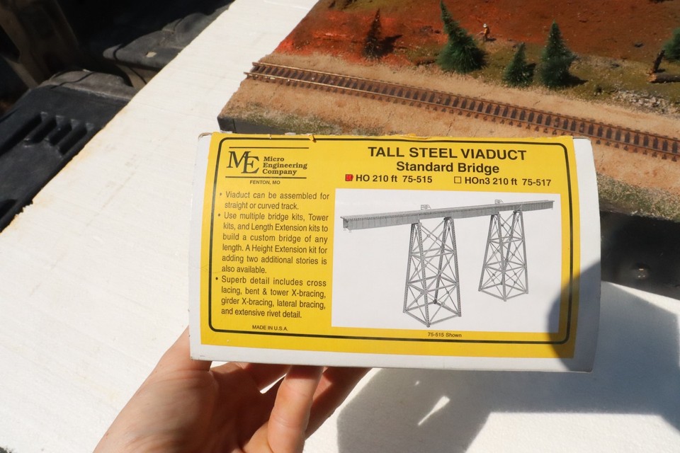 ho scale Micro Engineering 75-515, Tall Steel Viaduct Standard Bridge ...