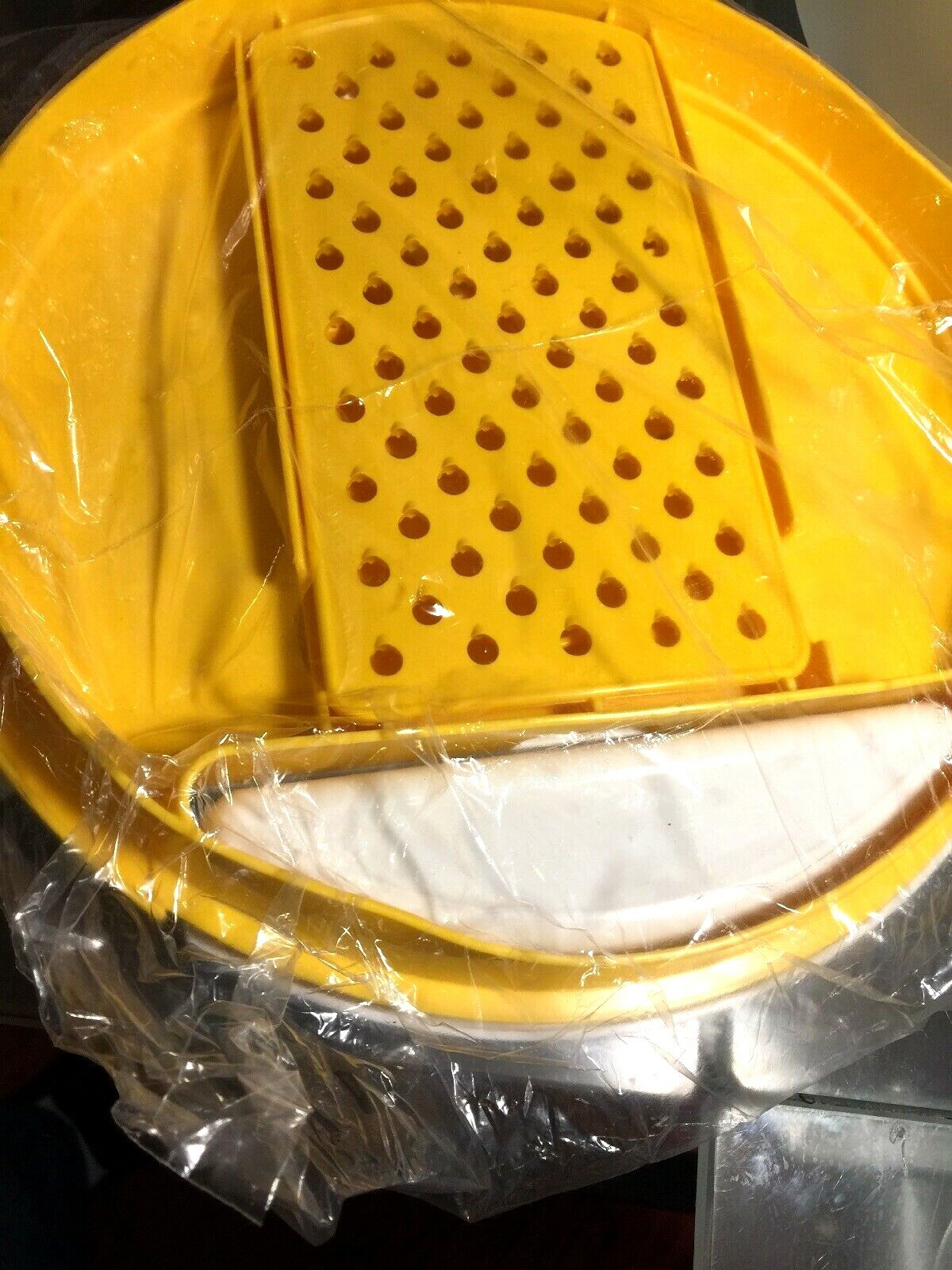 TUPPERWARE NEW VINTAGE KITCHEN WORK UNIT AND BOWL #1833 CHOP, SLICE ...