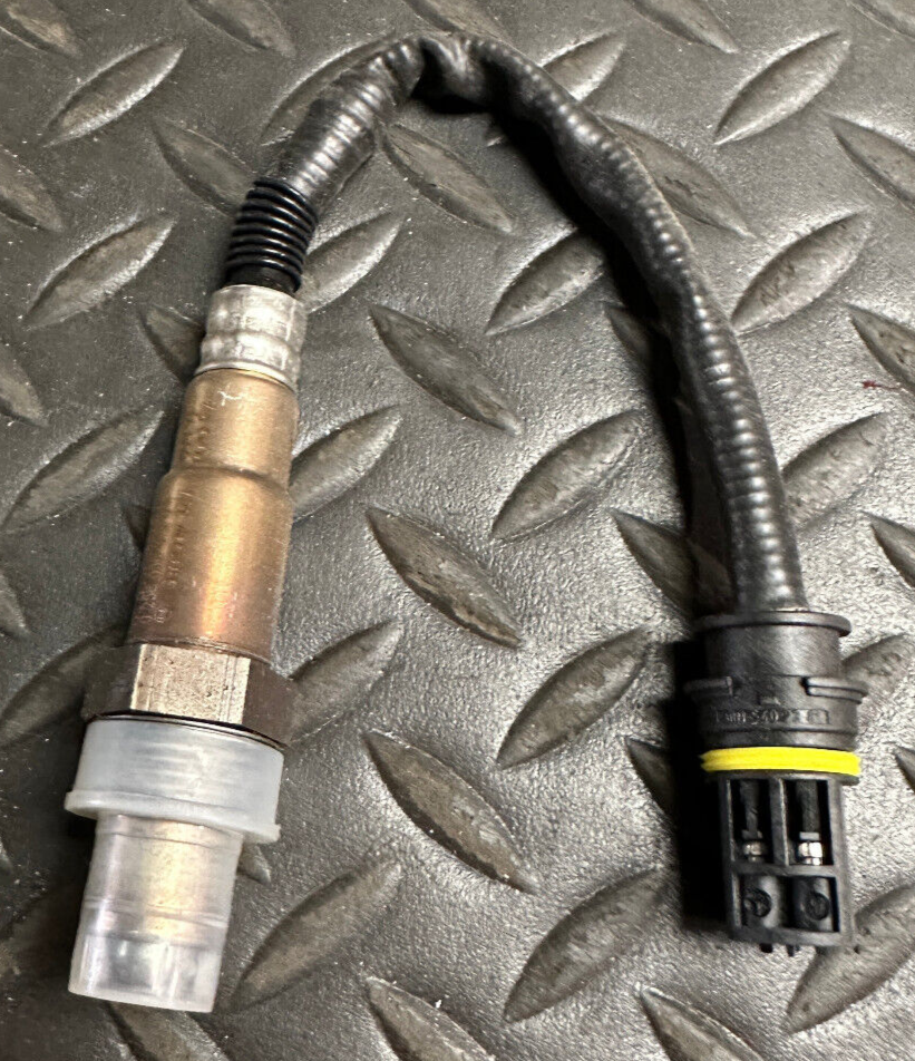 Mercedes-Benz Oxygen Sensor - 001-540-37-17-28 - For Mercedes-Benz ...