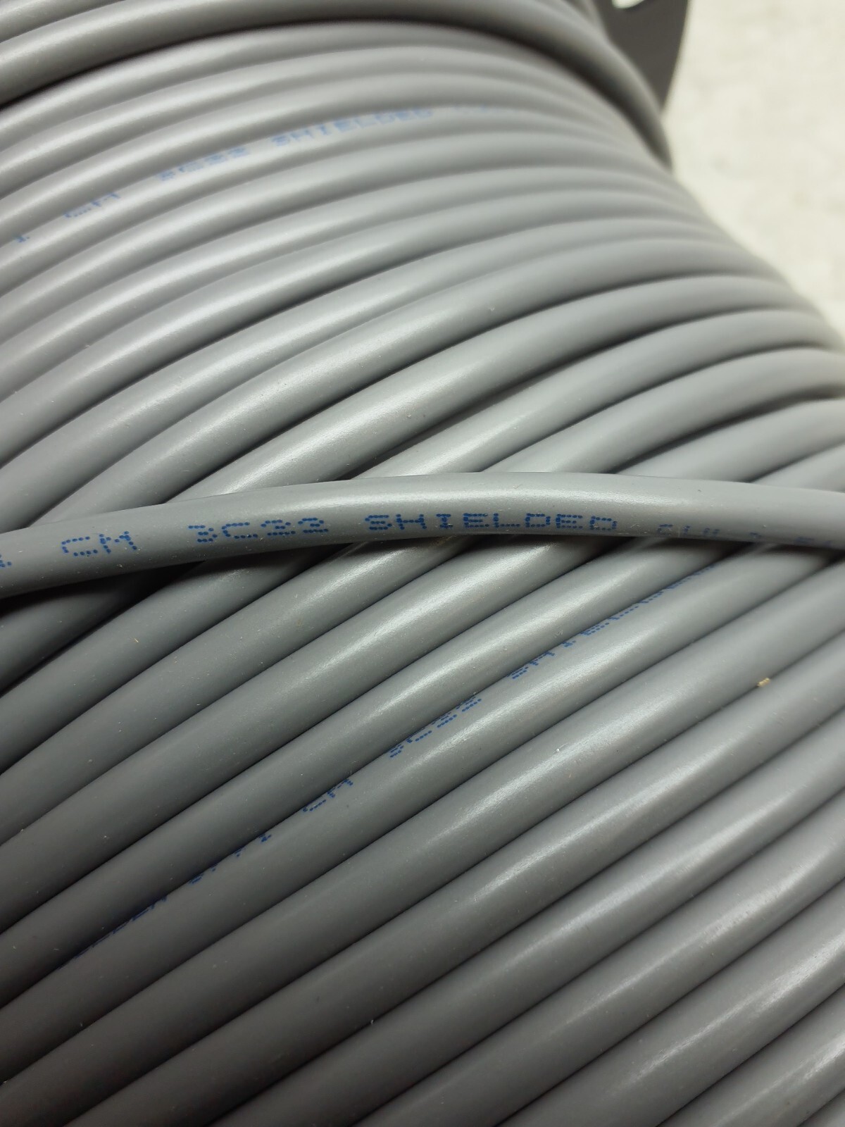 Belden 8771 Multiconductor Cable 3 Conductor Female 22awg Beldfoil ...