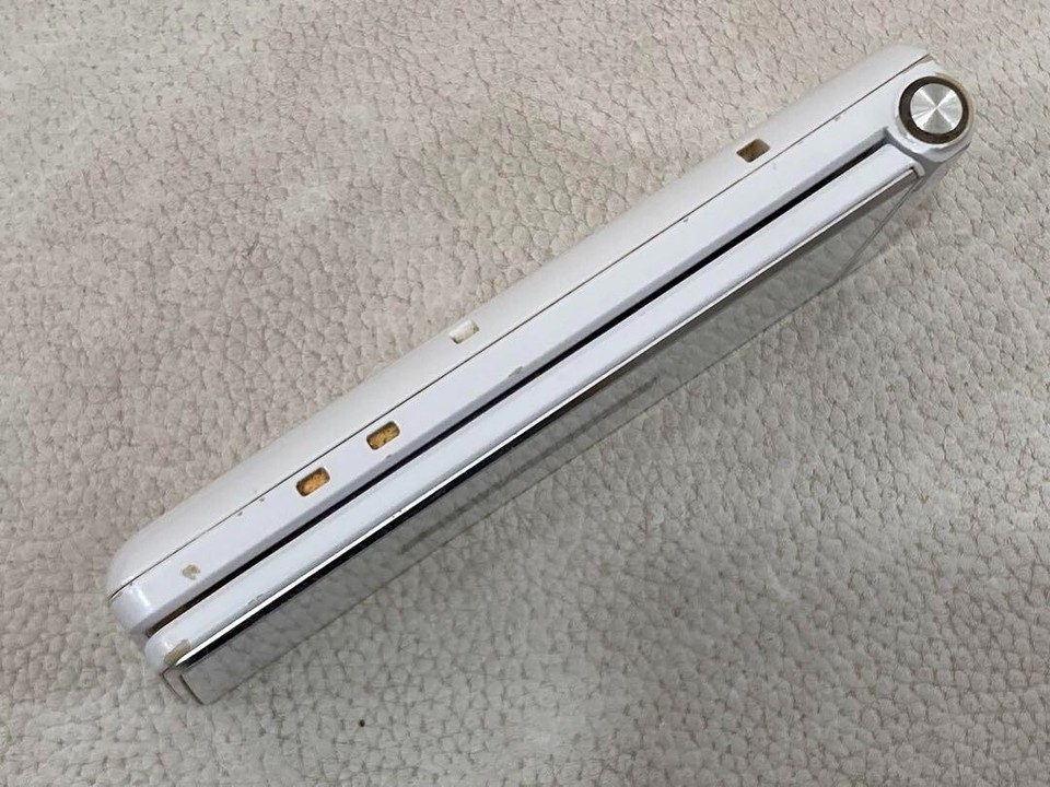 SHARP AQUOS KEITAI SH-06G White DOCOMO Android Flip Phone Tested Used ...