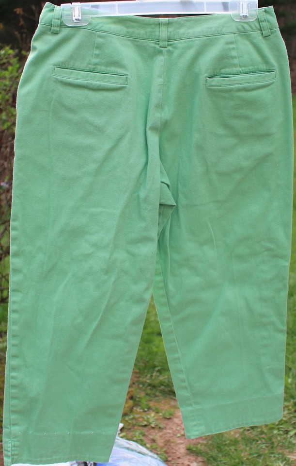 Women’s Green Capri Pants by Larry Levine Stretch; Size 6 | eBay