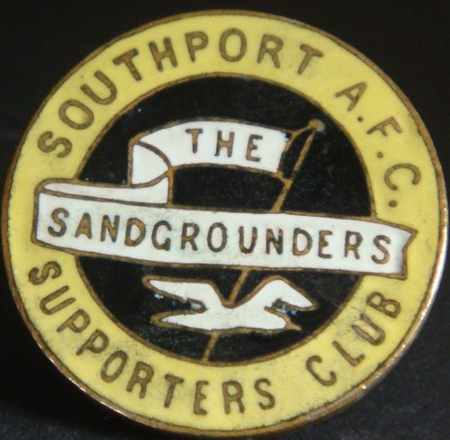 SOUTHPORT FC Vintage SUPPORTERS CLUB Badge Brooch pin In gilt 25mm Dia ...