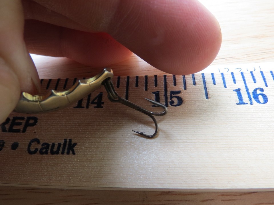 Gold fishing Helgy fishing lure (Lot#12241) | eBay