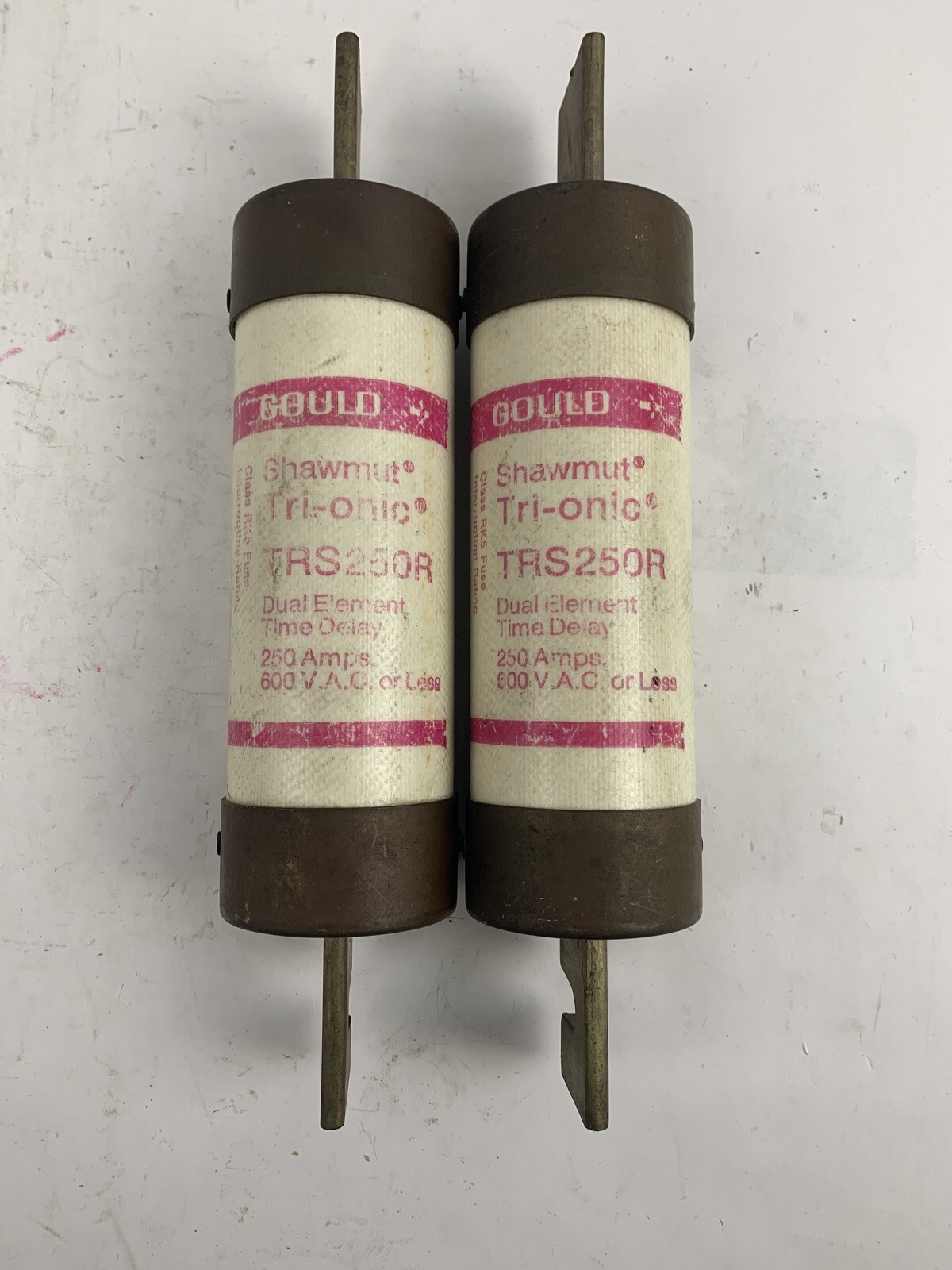 Gould Shawmut Tri-Onic TRS250R 250A 600V Fuse "Lot of 2" | eBay