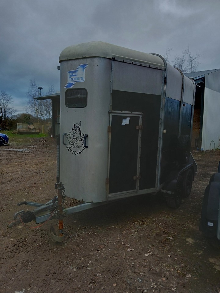 Ifor Williams 505 Hunter Horse Trailer | eBay UK