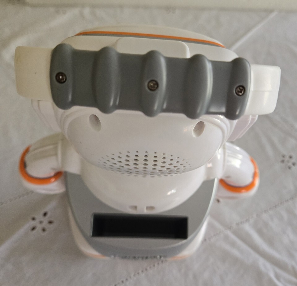 PLAYSKOOL Hasbro Alphie Learning Robot with 27 Original Cards Letters ...